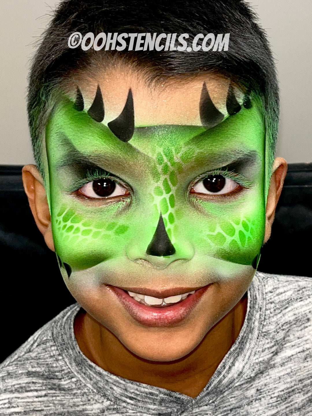 K23 Dinosaur Horns Mask Stencil – Ooh! Body Art Stencils